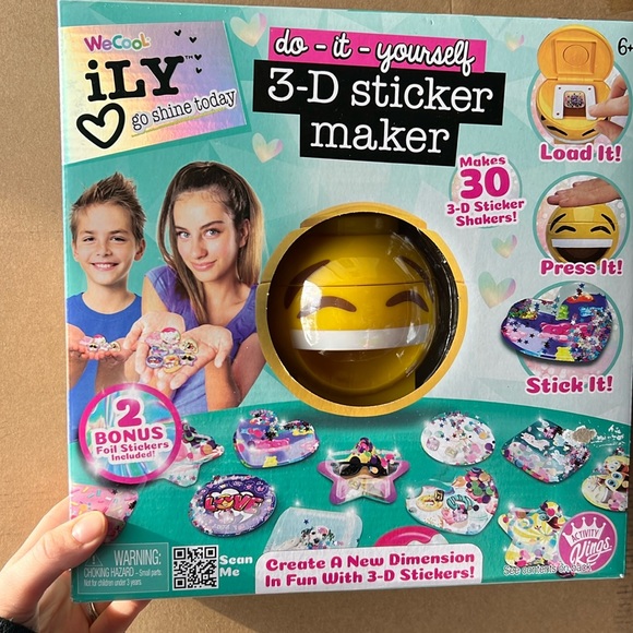 WeCool ILY | Toys | Nwt 3d Sticker Maker For Girls 6 | Poshmark